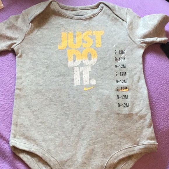Nike | One Pieces | Nwt Nike Just Do It Onesie Size 92 M | Poshmark